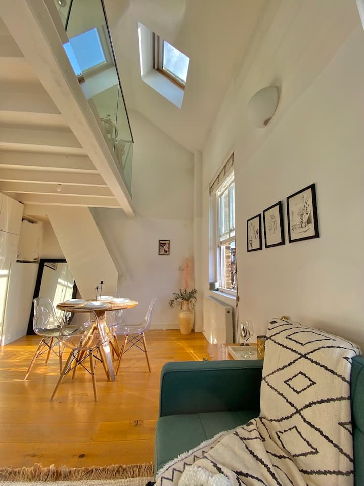 Shoreditch Loft - London, UK