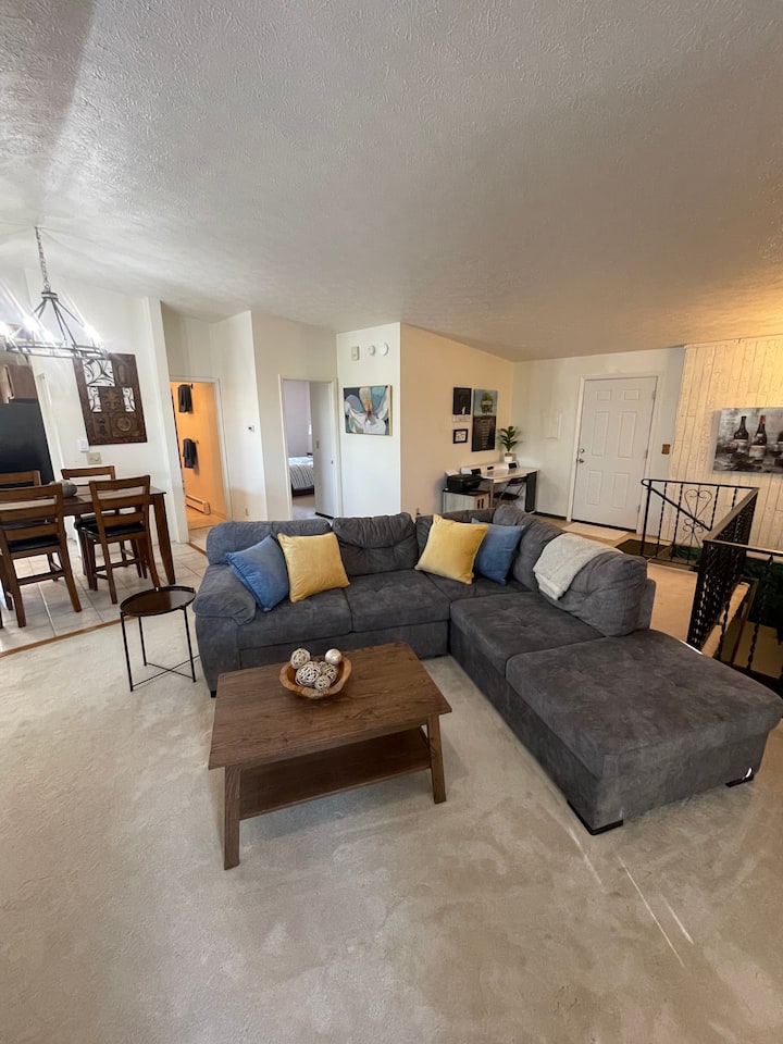 Home In The Heart Of Eagle River - Anchorage