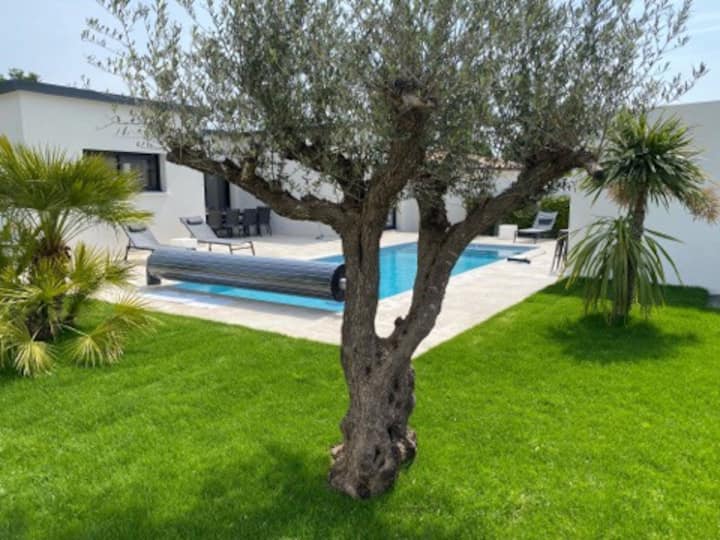 Maison Pour 10 Personnes Avec Piscine Chauffée - Saint-Palais-sur-Mer