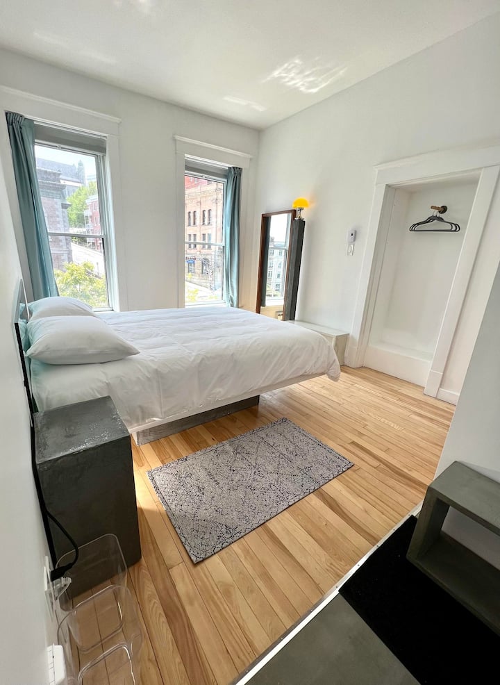 La Magnifique Chambre 8 - Sherbrooke