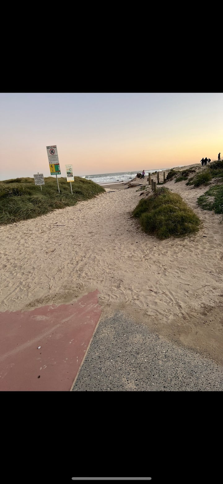 Beach House Getaway - Nelson Bay