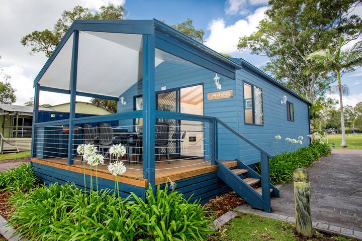 Waterfront Villa - Morisset