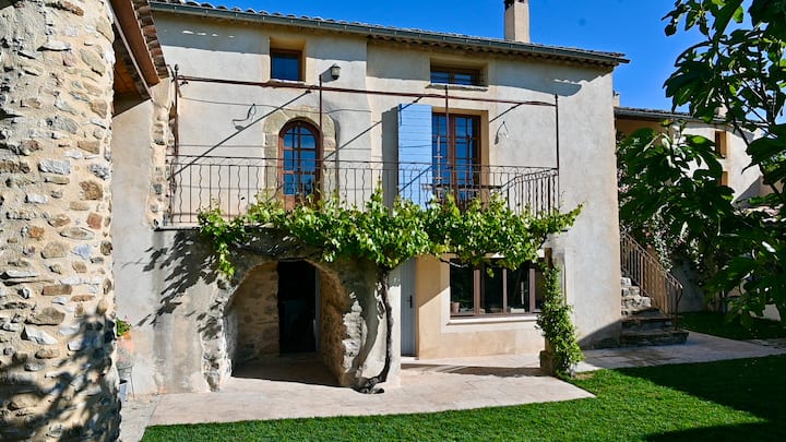 Gite Avec Piscine Luberon 8 Pax - Banon