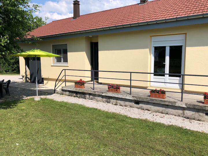 Gîte 6 P, 3 éToiles, 3 Chambres - Château-Chalon