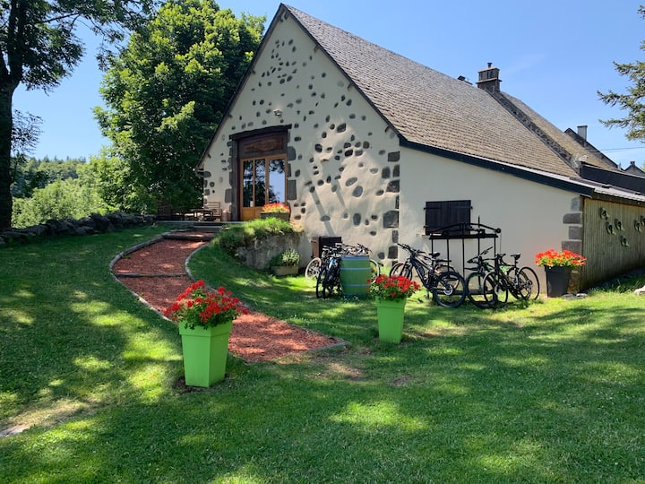 Gîte Grande Capacité - Puy-de-Dôme