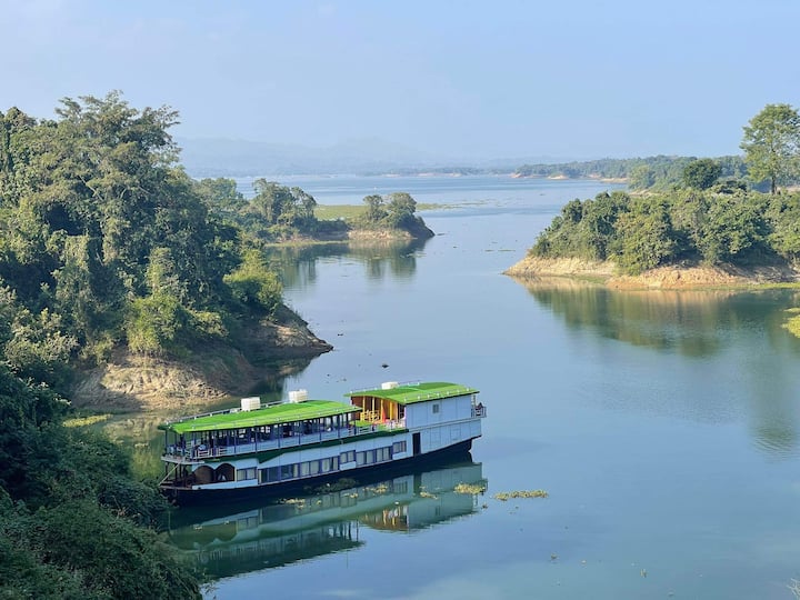 Royal Adventure House Boat - 密索藍