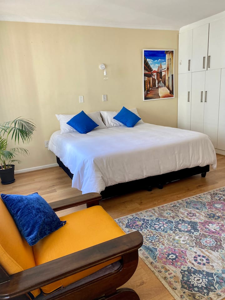 Studio Apartment 100 Meters To Strand Beach - Somerset West