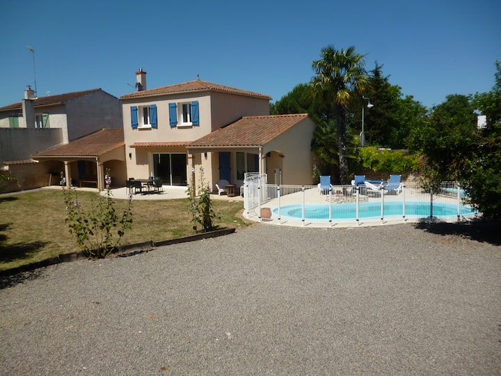Maison Avec Piscine - Vendée