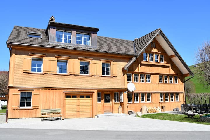 Rustikale Loftwohnung - Appenzell