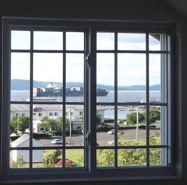 Panoramic Views Of Columbia - Astoria, OR