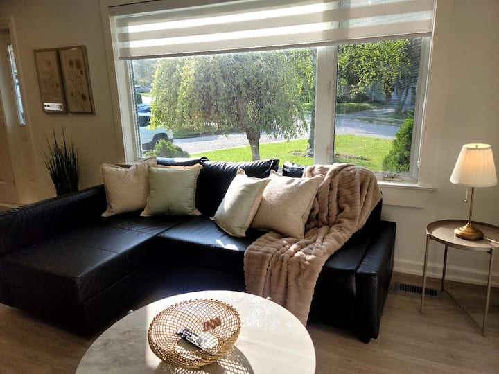 Serene Retreat 3-bedroom House With Parking - Bradford