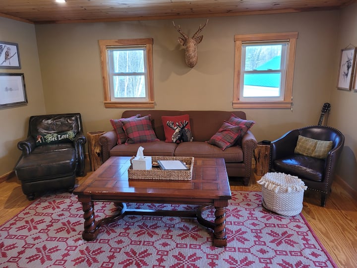 White Mtn Getaway
Bretton Wds. & Snowmobile - Bretton Woods, NH