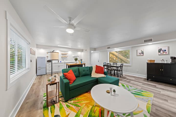 Karma Is My Beach House-2 Bed/1 Bath By The Beach - Fort Walton Beach, FL
