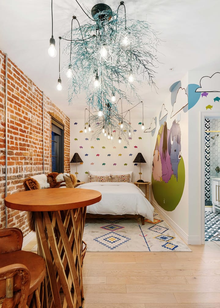 Seewalker Art Suite 211 - Denver, CO