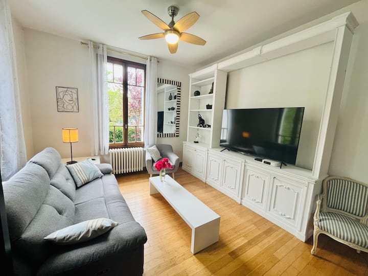 Centric 2br Apartment & Garden - Annecy