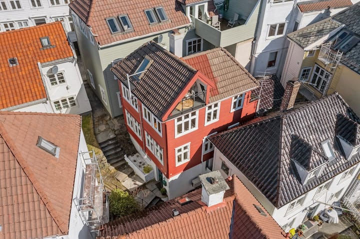 Historical House 200m From Bryggen I See Video - Bergen