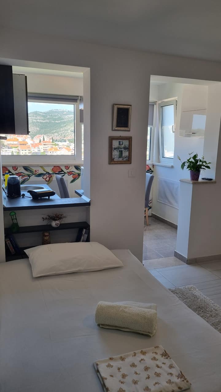 Flora Lapad With Panoramic View - Dubrovnik