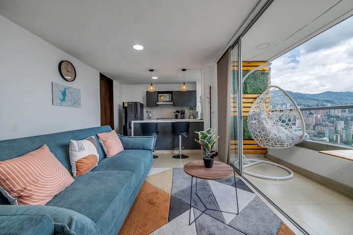 Apto 2 Habitaciones El Poblado, Vista A La Ciudad - Medellin, Antioquia, Colombia