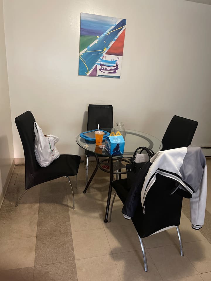 Room In Tinley Park - Frankfort, IL