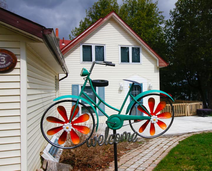 R & R Hideaway - Kawartha Lakes