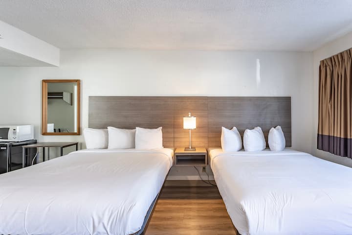 Coastal Breeze Inn - Cayucos, CA
