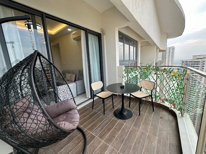 High-floor Great Sunrise View 2bdr Country Garden - Johor Bahru