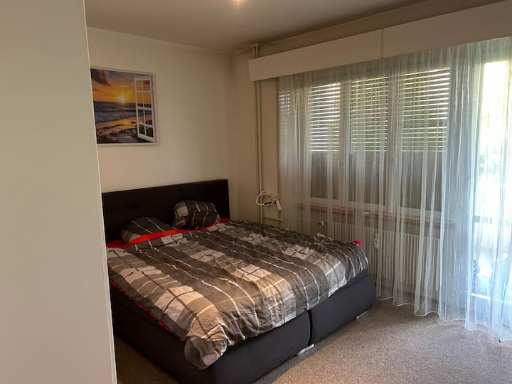 2 Zimmer Wohnung Messe Basel :Einfache Ausstattung - Basel