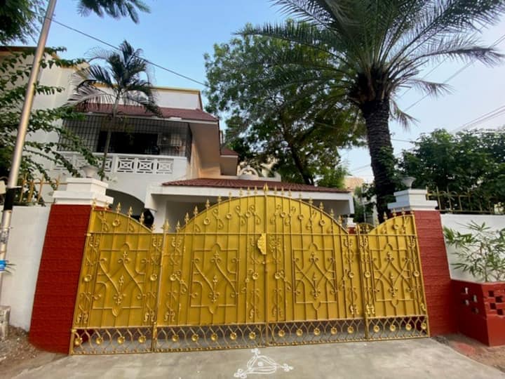 Pebble Glass Studio - Chennai