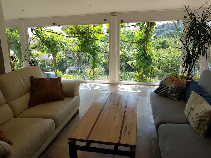 Jolie Maison D'artisans - Mouans-Sartoux