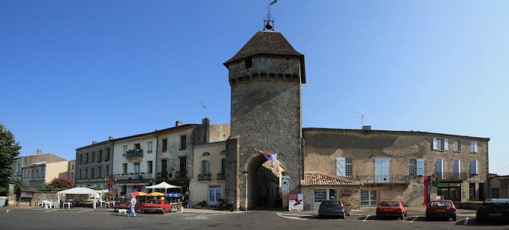 Vacance Et Loisirs Maison De Ville Jusqu'à 4 Pers. - Langon