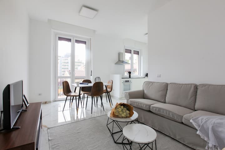 Bocconi Porta Romana 2br I Hacca Collection - Milan