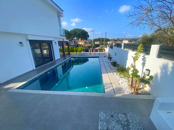 Villa Sky; ÇEşme Ilıca'da Lüx Villa - Alaçatı