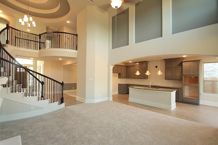 Fully Furnished Family Paradise - League City, TX