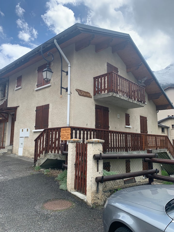 Appartement Au Pieds Des Pistes - Lanslebourg-Mont-Cenis