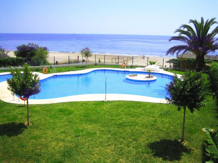 Apartment In Banana Beach, Marbella - Marbella