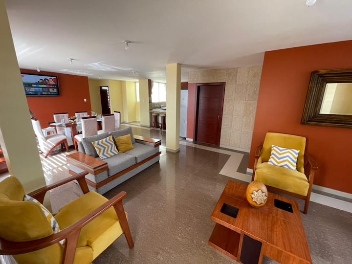 Departamento Lujoso Y Amplio - Riobamba