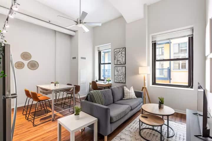 2bedroom In Cbd •Near Over-the-rhine +Pool & Wi-fi - Cincinnati, OH