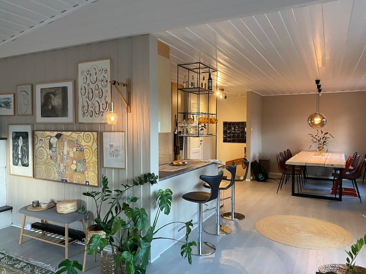 Sentralt Beliggende Bolig. - Alta