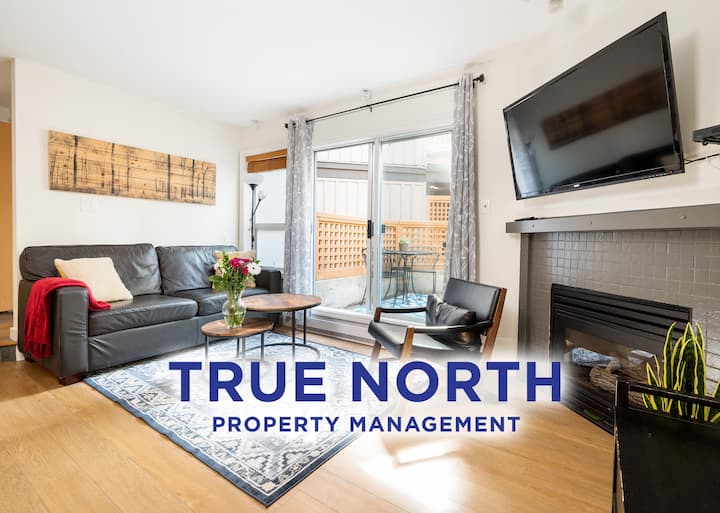 Host Large Groups W/best Location+private Hot Tubs - Whistler