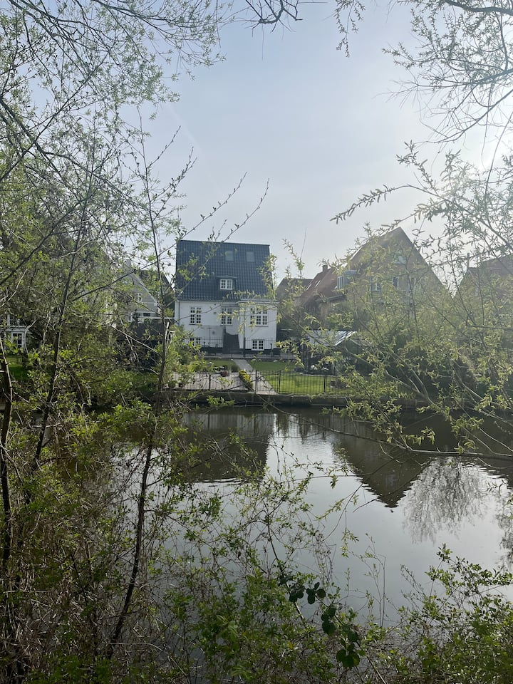 Værelse I Gå Afstand Til Byen - Odense