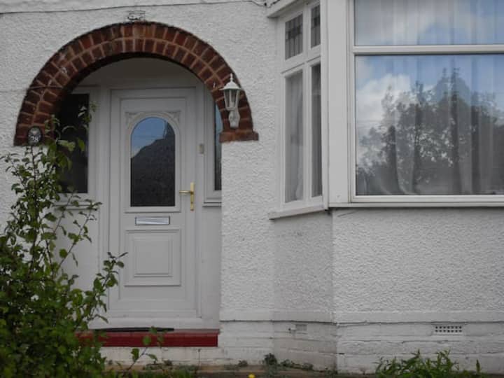 Executive Room In Quiet Area (Rm 3) - Wolverhampton