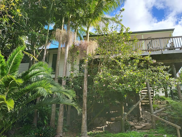 Hatea Treehouse - Elevated Oasis Near Town Basin - Whangārei