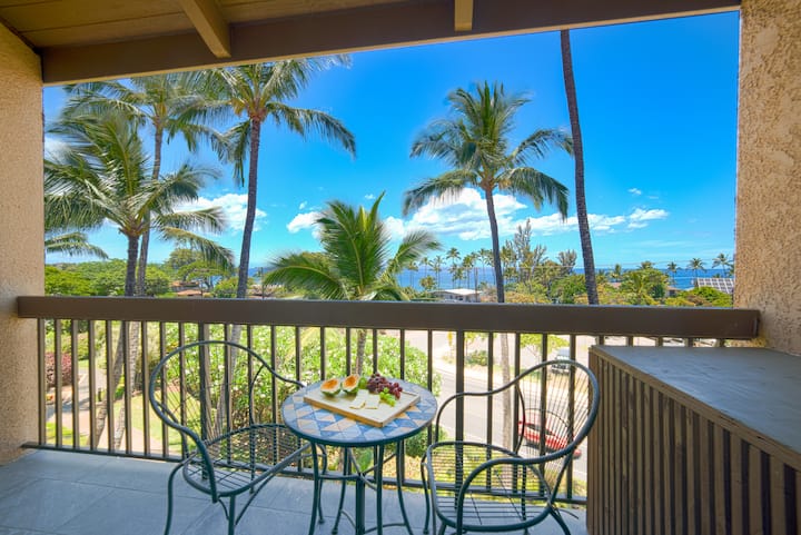 Top Floor, 180 Degree Ocean View, Fully Remodeled! - Wailea, HI