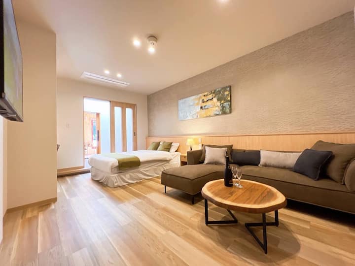 Or13a Owl Resort ー Famous Hot Spring + Dinner! - Hamada