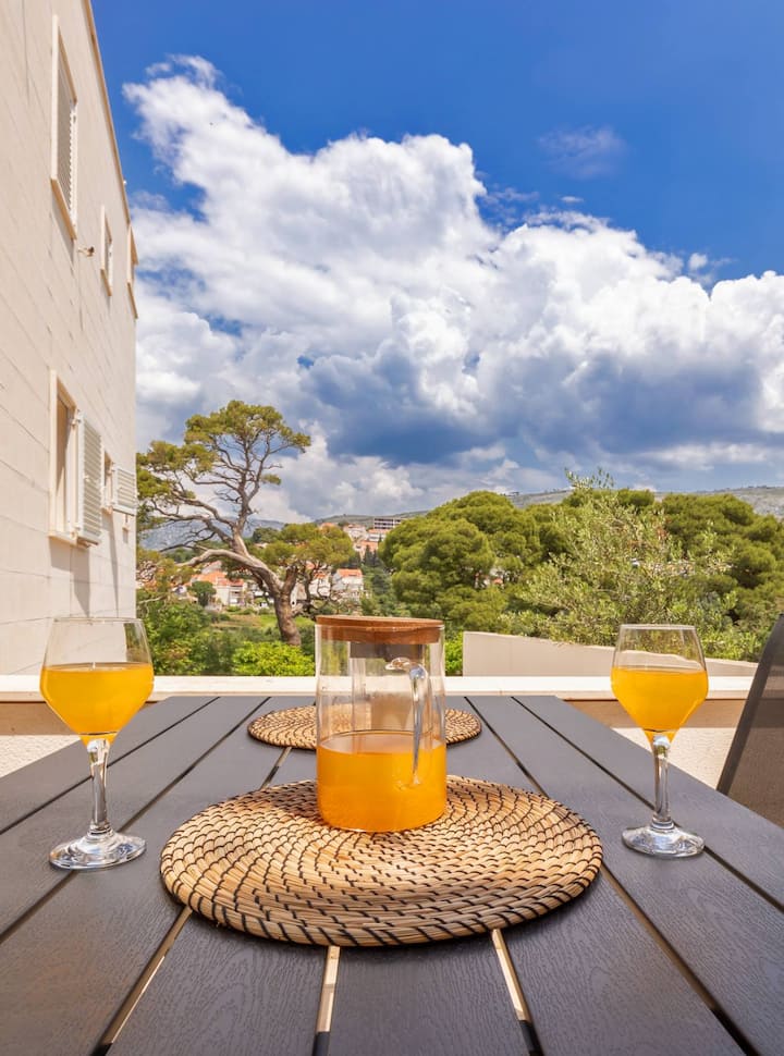 Stylish Two Bedroom Apartment&garage Parking Place - Dubrovnik