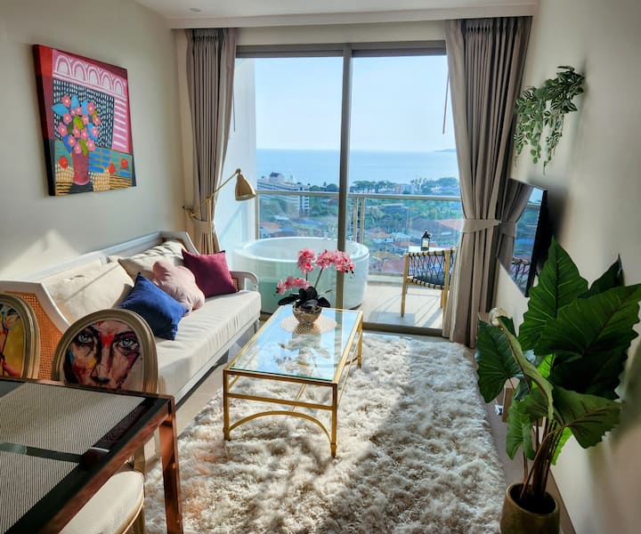 Luxury Apart Rivera Ocean Drive 16fl - 芭達雅