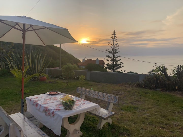 Pg Sunset House - Colares