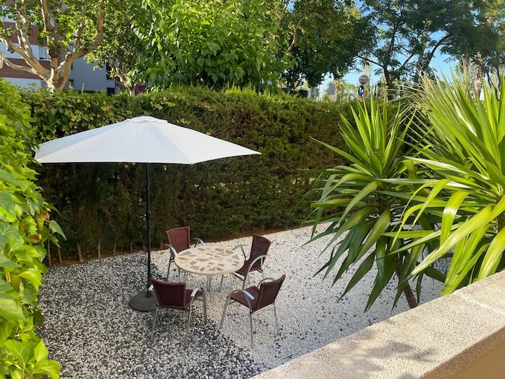 Bajo Con Jardín En Salou - Salou