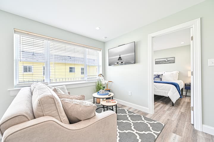 Salty Shore Serenity: Beachside Bliss - Wildwood, NJ