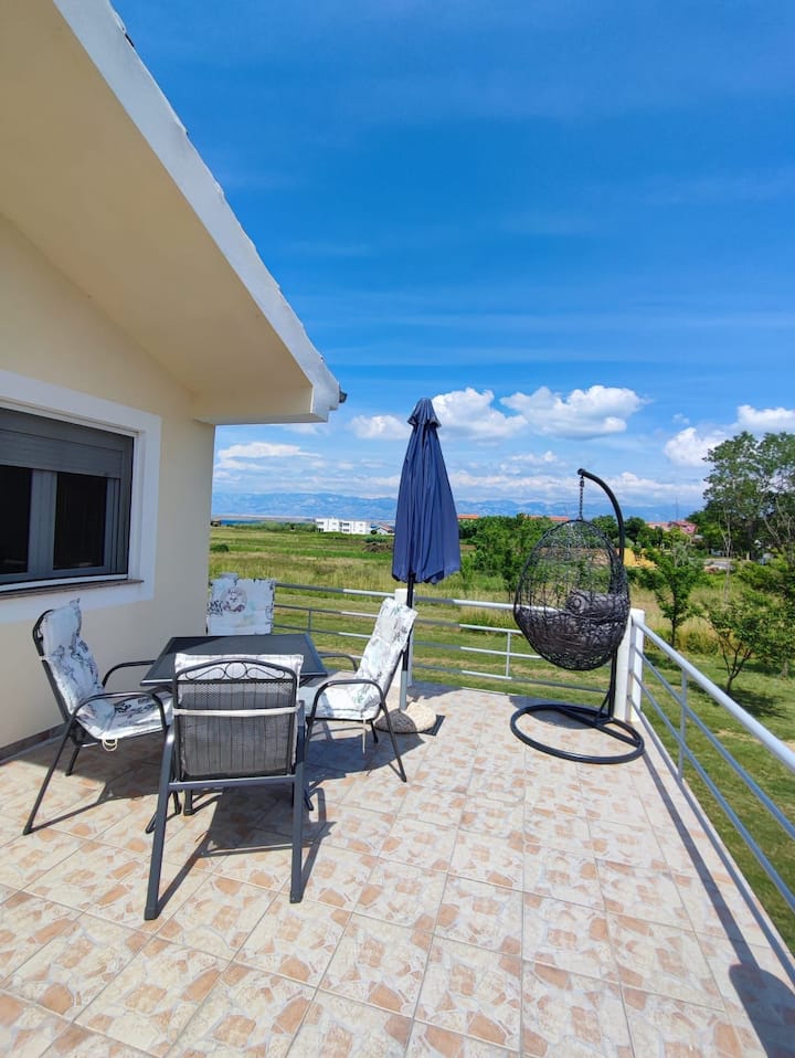 Charming Apartment Tia - Near Queen Beach - Nin
